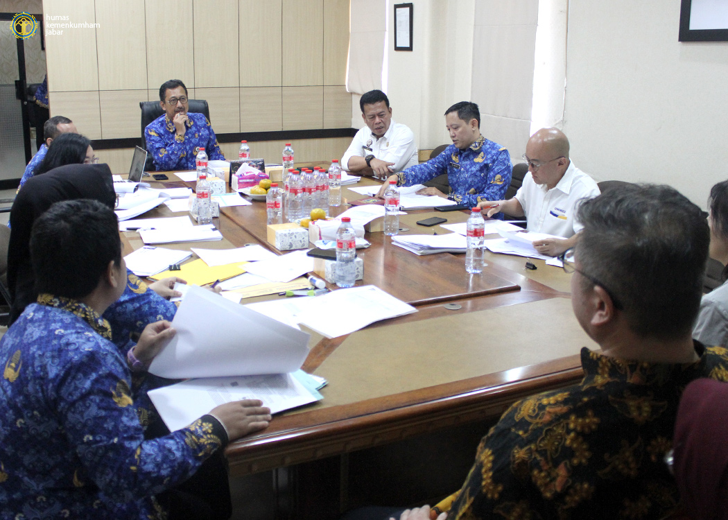 Kanwil Kemenkumham Jabar Laksanakan Evaluasi dan Verifikasi Data Terhadap 6 orang Pemohon ...